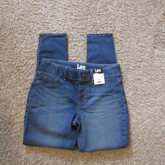 Lee | Jeans | Nwt Lee Small Pull On Jeggings Stretch Jeans Pockets ...